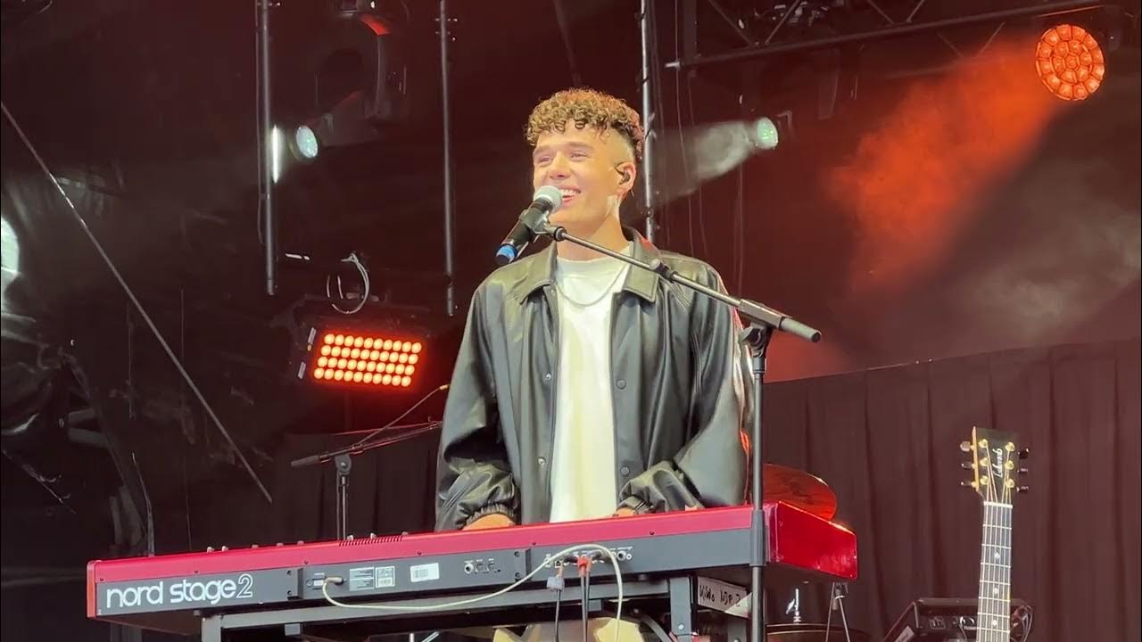 LEVENT GEIGER Song Mix live in Kiel - YouTube