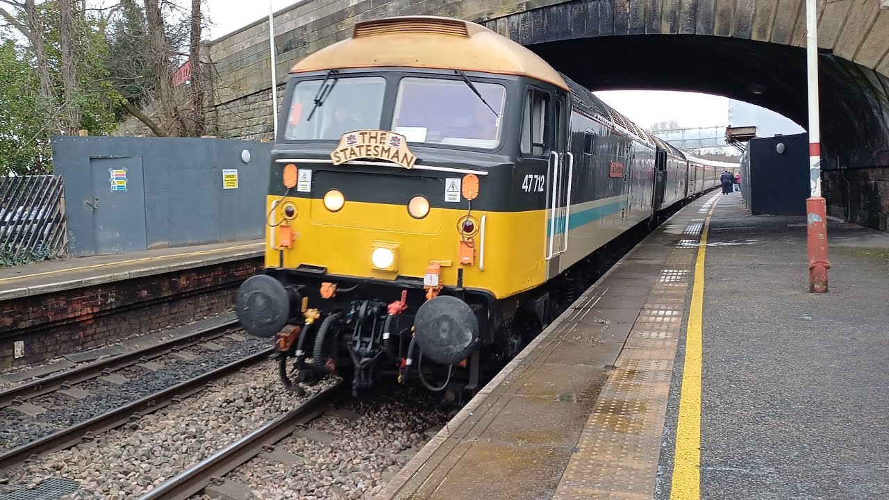 Class 47s thrash out of Garforth - YouTube