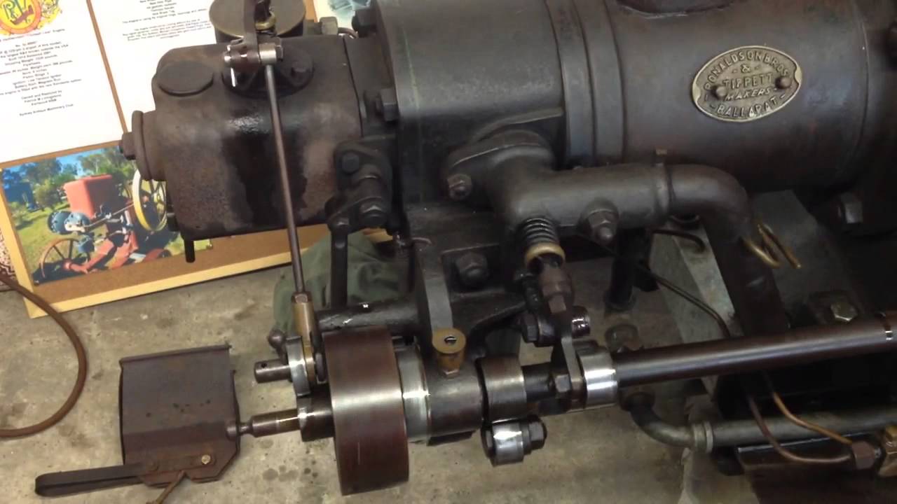 Austral Oil Engine with new muffler - YouTube