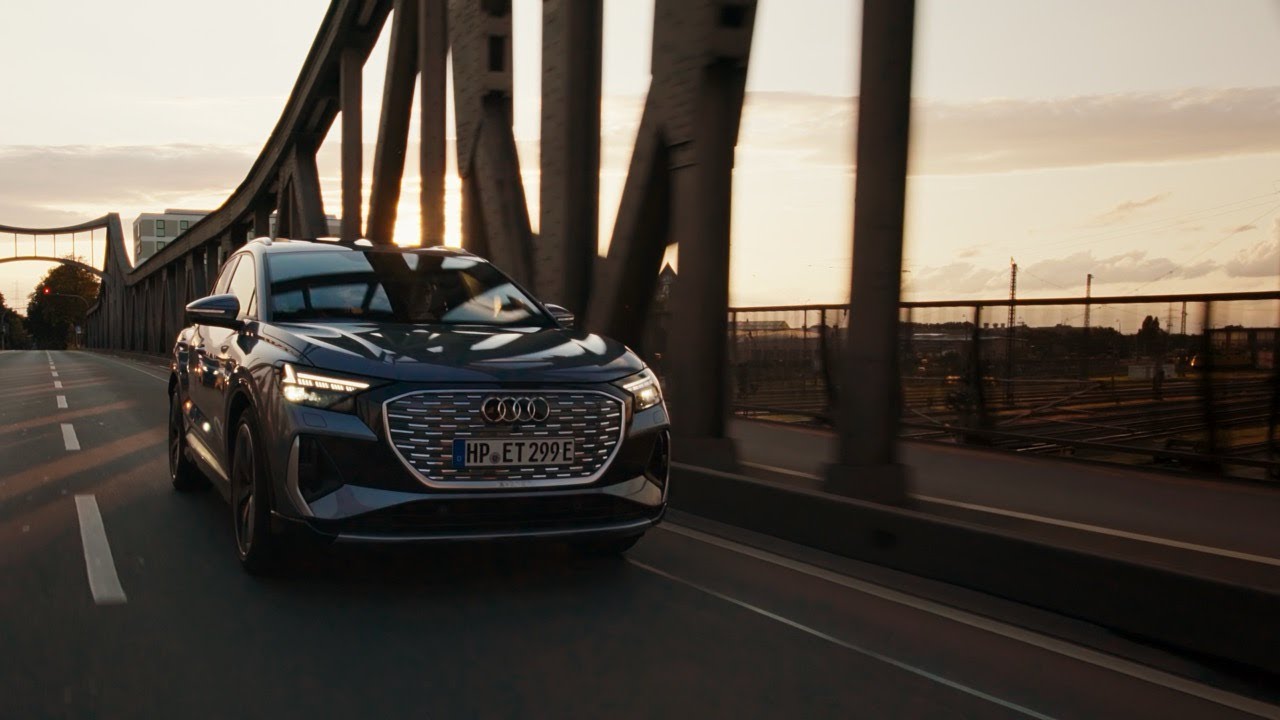 Audi Q4 e-tron in Action — Cinematic Spec Car Commercial - YouTube