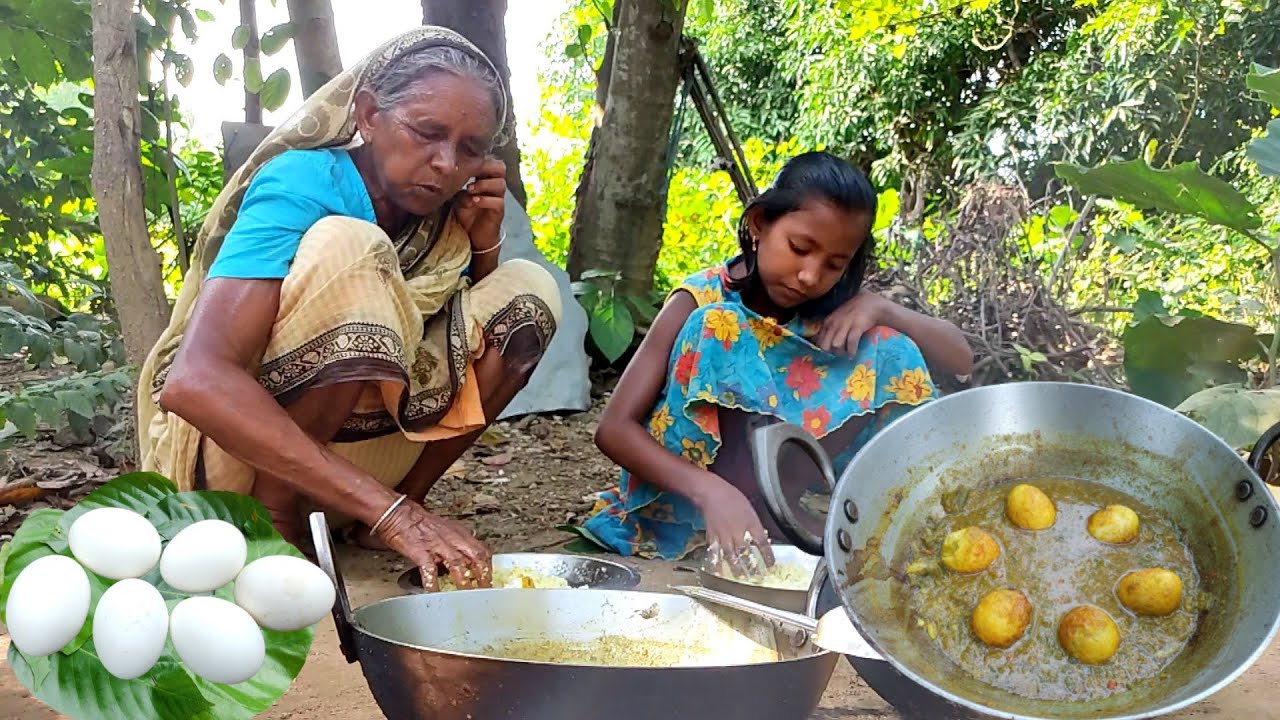 rural very poor grandma cooking EGG CURRY || the real village cooking ...