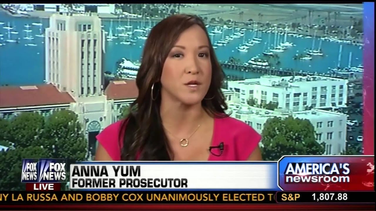 Anna Yum on America's Newsroom 12-9-13 - YouTube