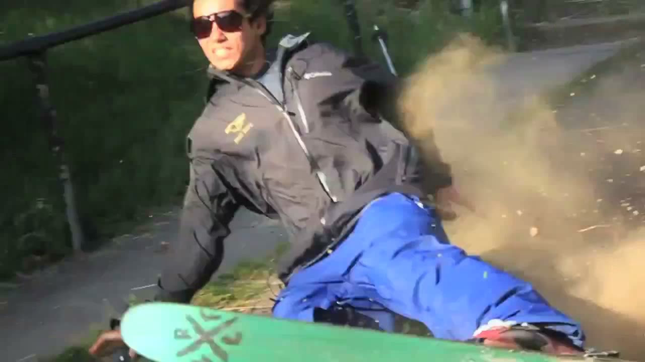Amazing Street Skiing 2015 - YouTube
