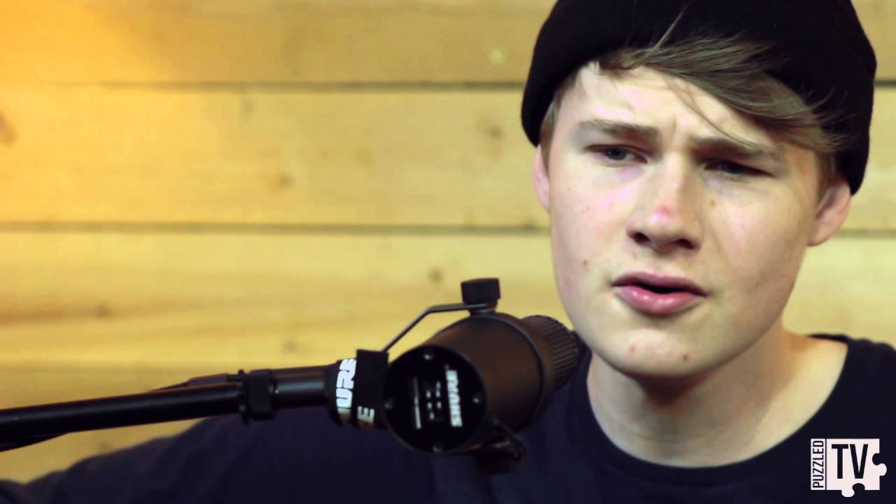 Callum James - "Father and Son"- Puzzled TV Live (2/5) - YouTube