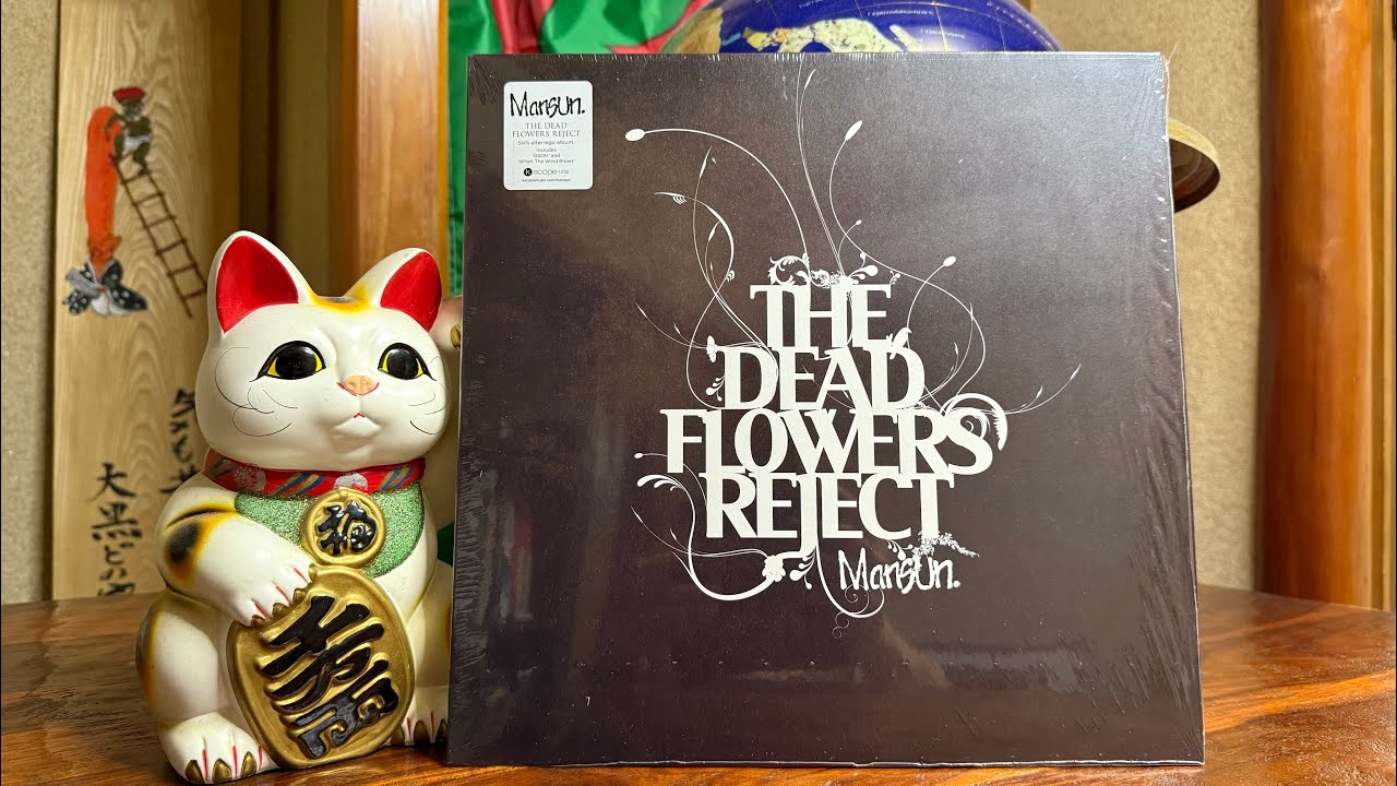 Unboxing The Dead Flowers Reject, by Mansun - YouTube