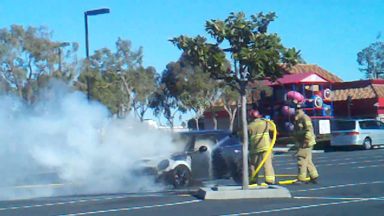 Mini Cooper S On Fire! - YouTube
