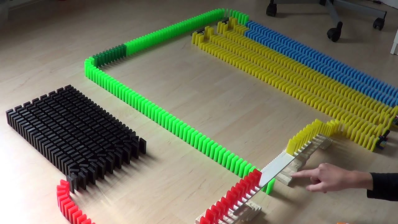 Domino Projects 8 - New personal record!!! - YouTube