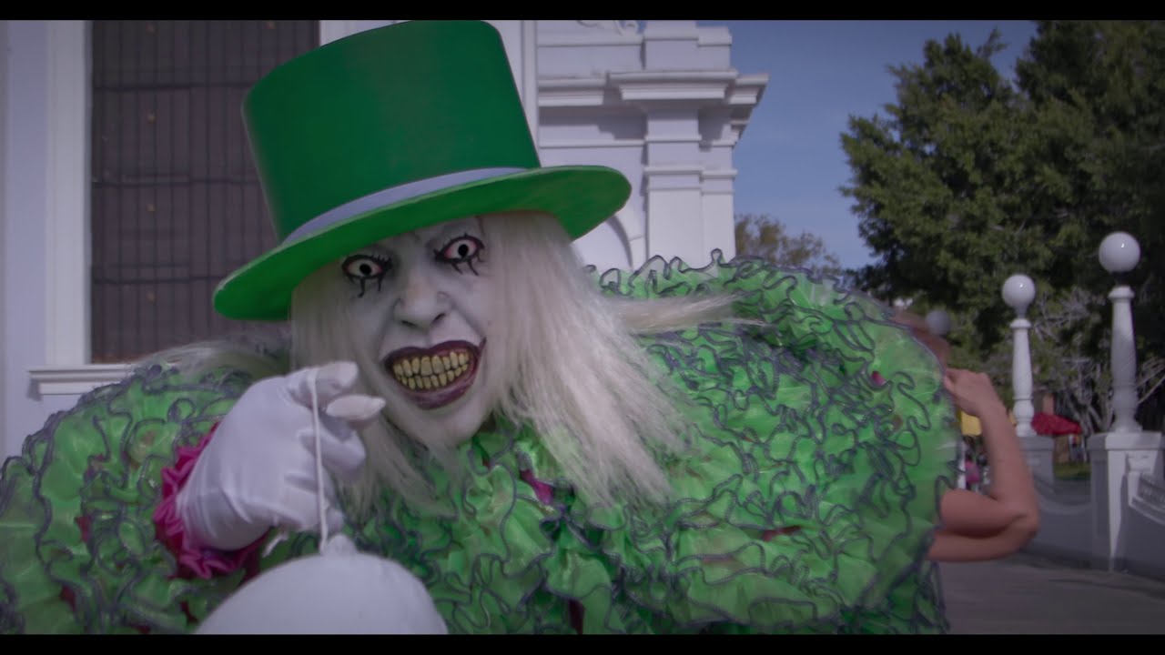 Buscabulla - Mío (Official Video) - YouTube