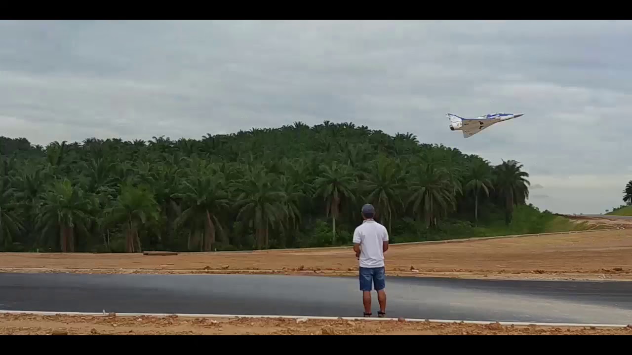 Jet Power RC Mirage 2000 with Jetcat P20 - YouTube