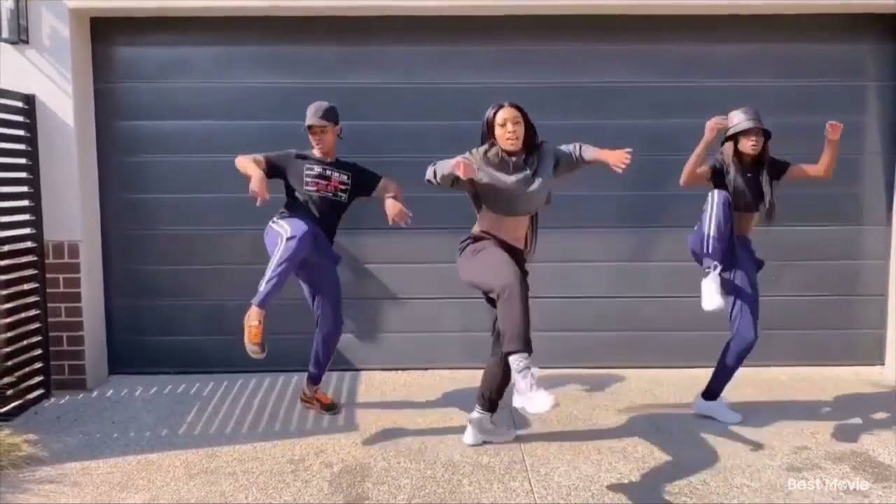 The Best Amapiano Dance Moves || Kamo Mphela August 2021🔥🔥 - YouTube