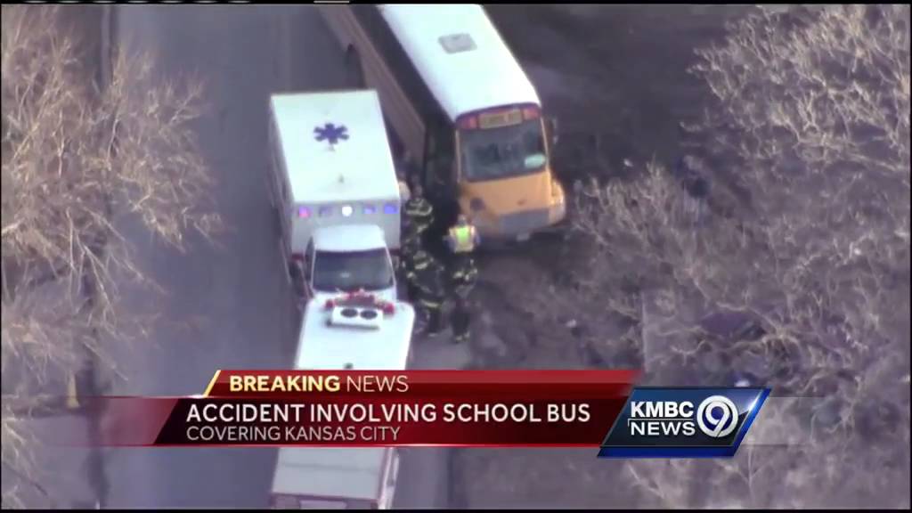 School bus involved in Kansas City crash - YouTube