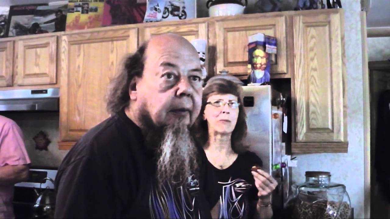 Vintage Motors USA Visits Ron Finch's Studio - YouTube