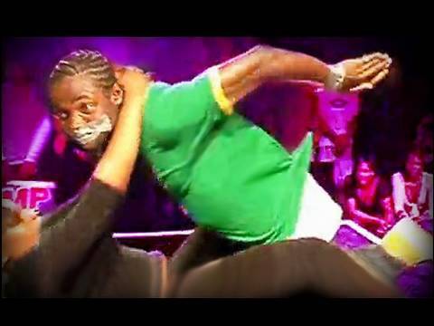 Crazy! WTF? Girl Slams Guy To The Floor