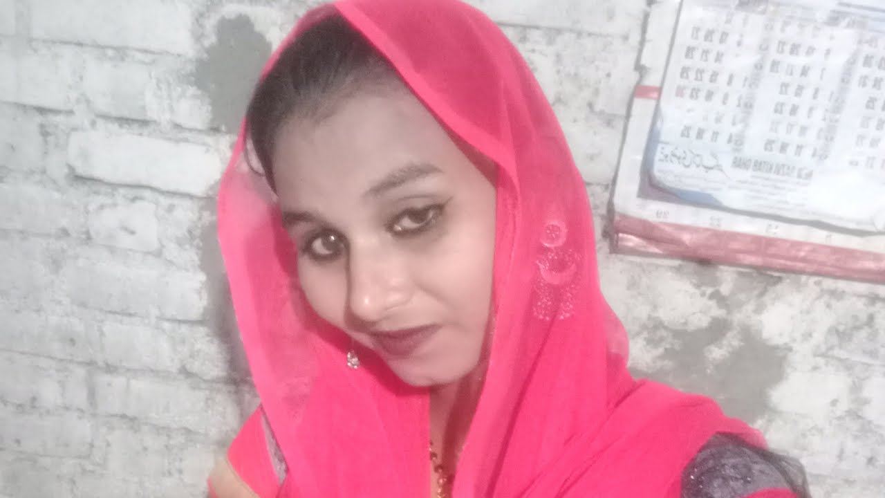 Afreen Sheikh Official लाइव है! - YouTube