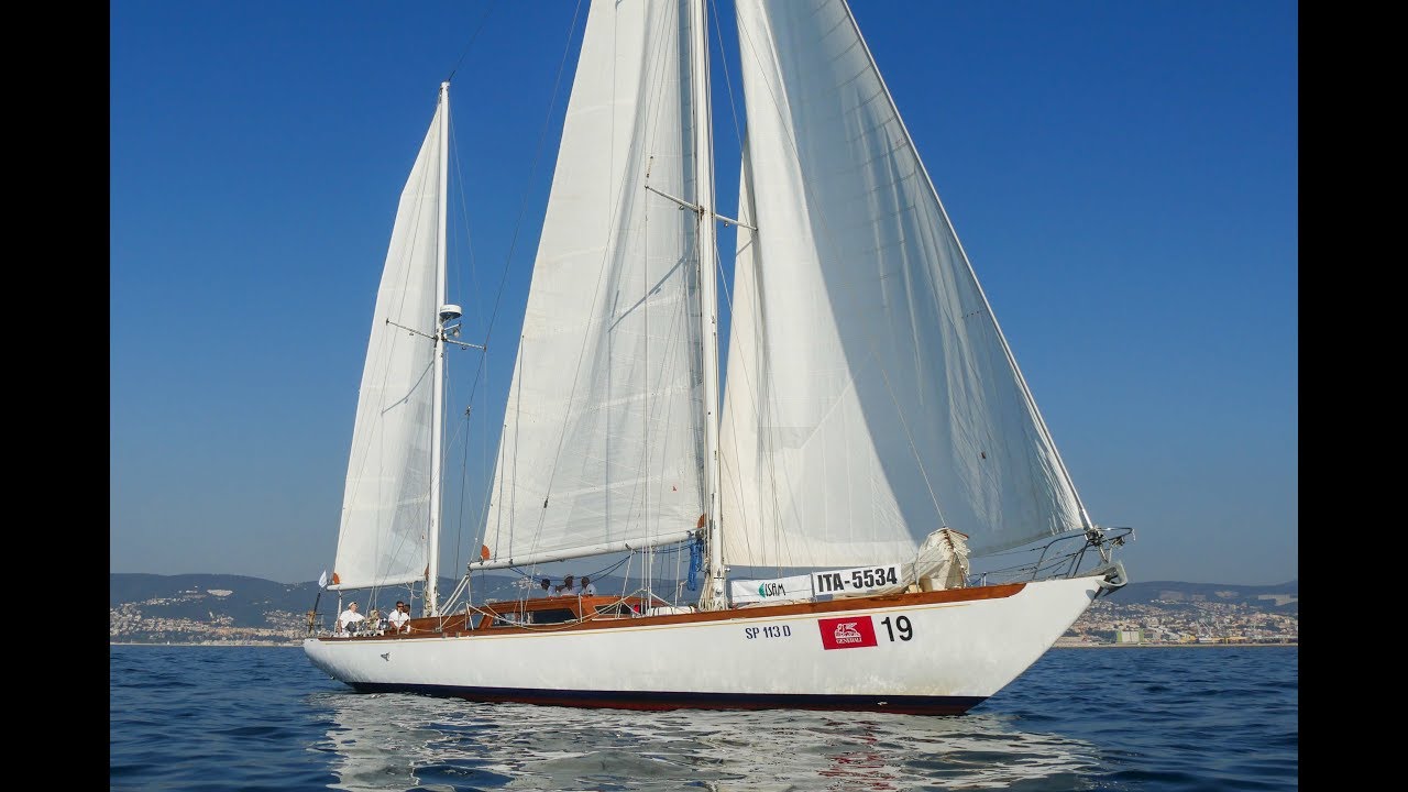 Cadama' The first classic sailboat to be enjoyed also by people on ...