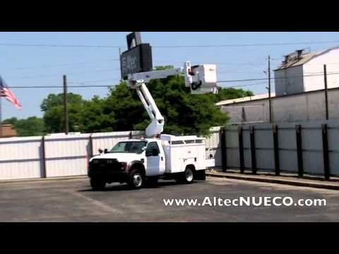 Altec AT37-G Telescopic Articulating Insulated Bucket Truck - YouTube