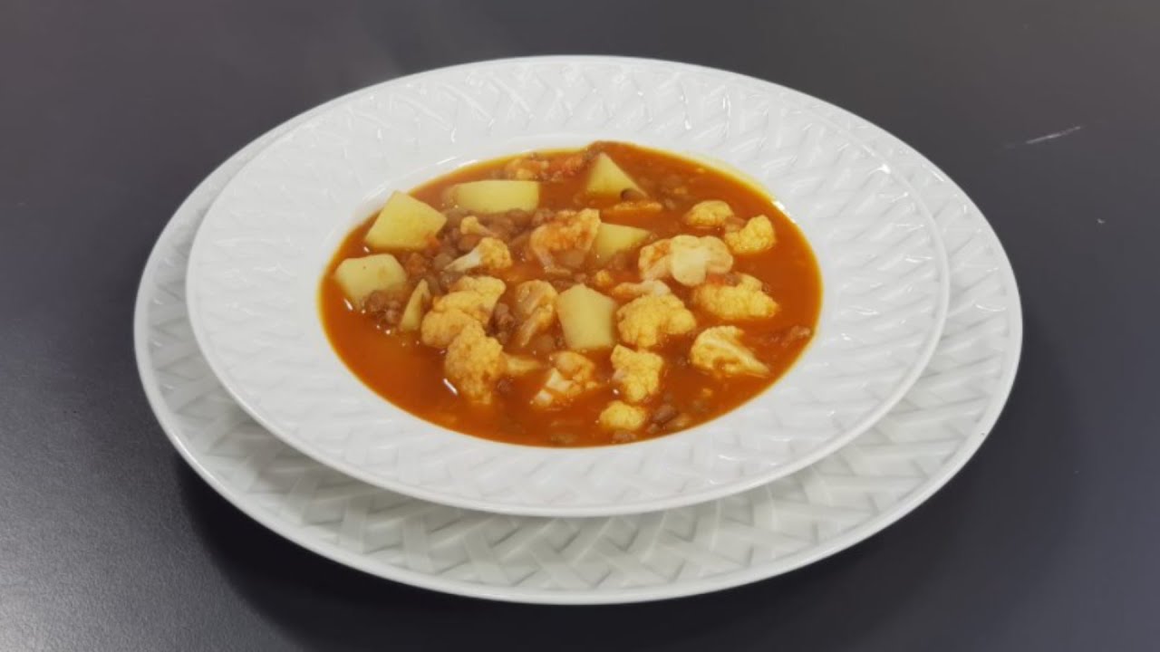 Çorbë me lulelakër dhe thjerrza nga zonja Vjollca - YouTube