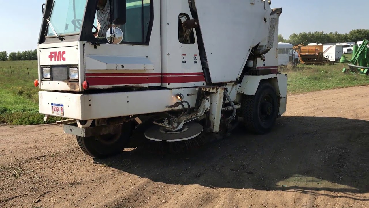 FMC 3000 For Sale - YouTube