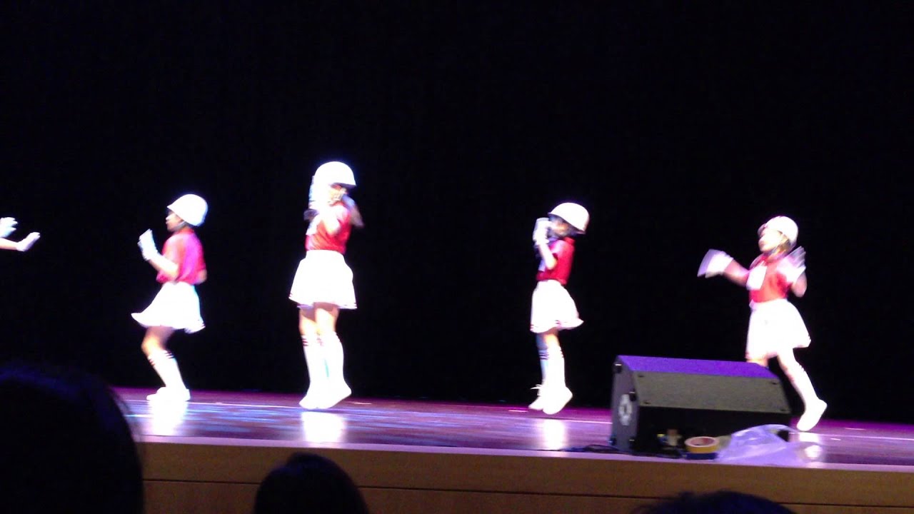SFS Korean Talent Show "Bar Bar Bar" (2013) - YouTube