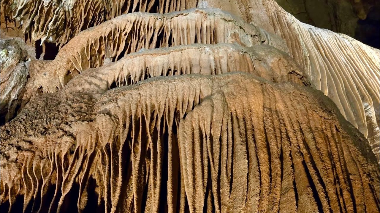 Talking Rocks Cavern in Branson MO - YouTube