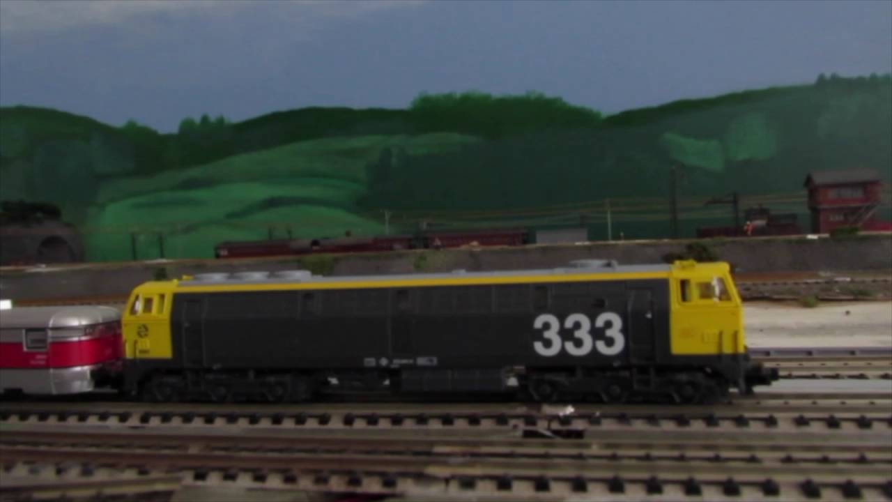 Talgo III GL iluminado y con pasajeros. Escala N / Échelle N / Ngauge ...