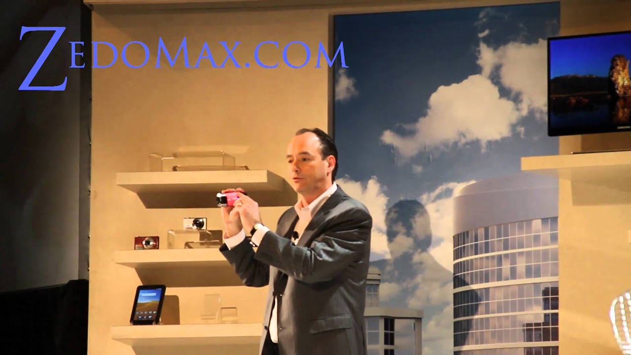 Samsung Q10 Camcorder Review at CES 2011! - YouTube