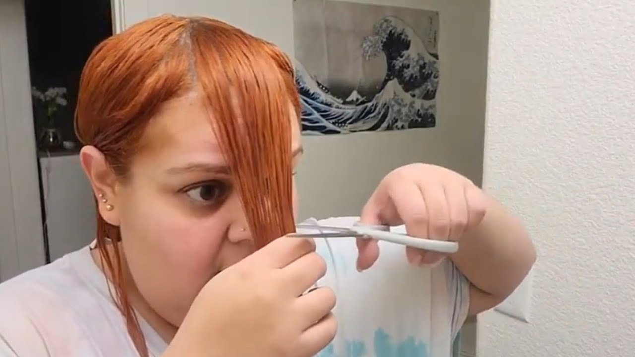 Cutting Bangs Like Wednesday Adams - YouTube