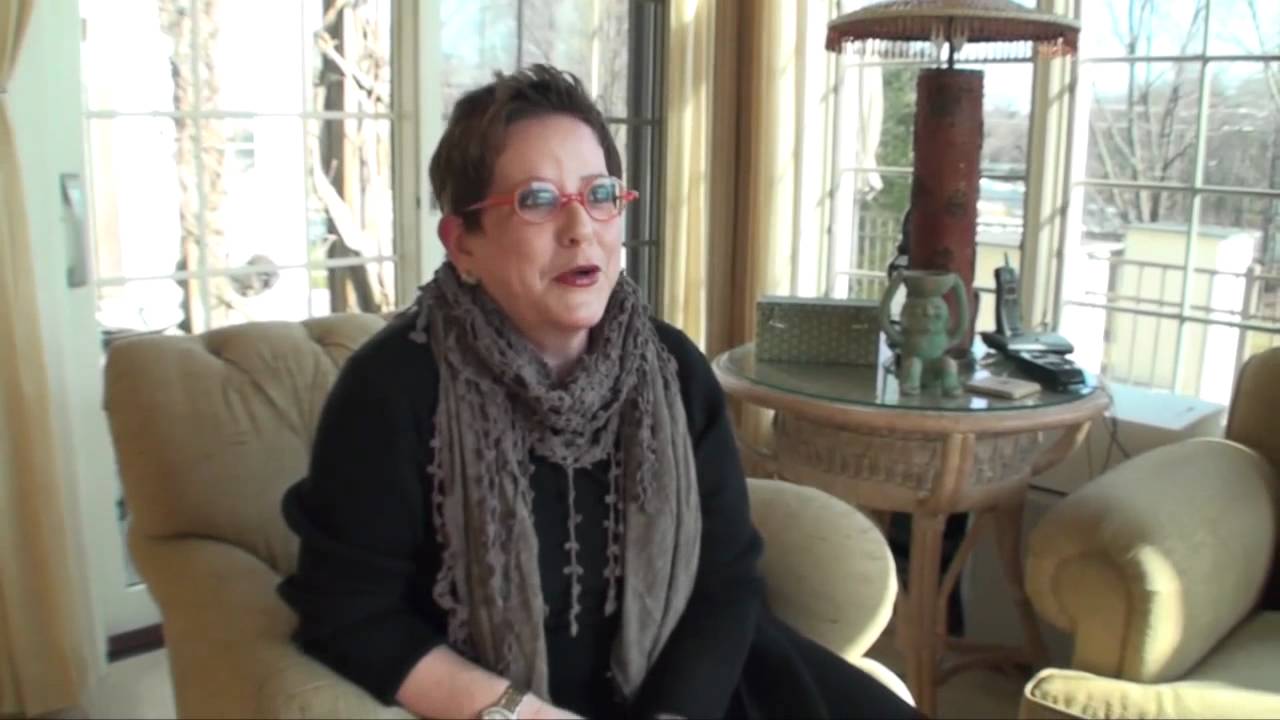 Lititz resident is Philadelphia Museum of Art guide - YouTube