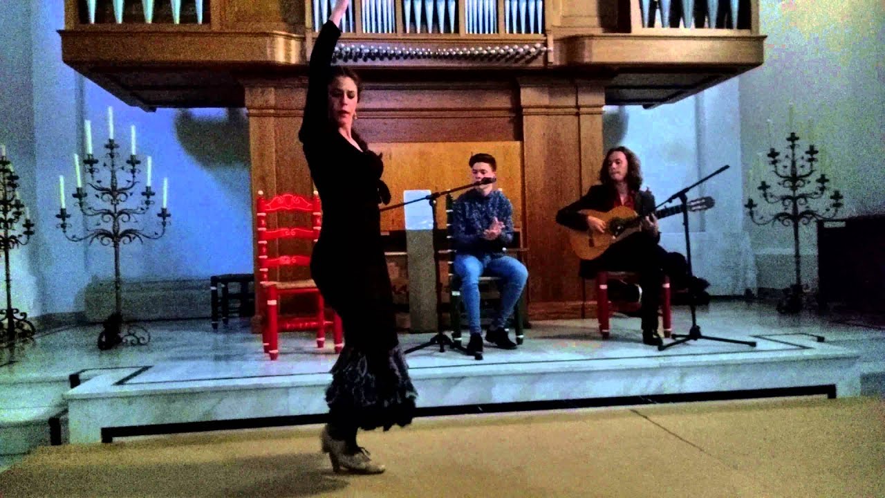 Flamenco Dance 2 soleá por bulerías, Loja, Spain, 2015-04-23 - YouTube