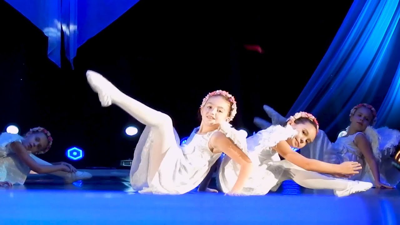 Dance White Angels/Танец Белые ангелы - YouTube