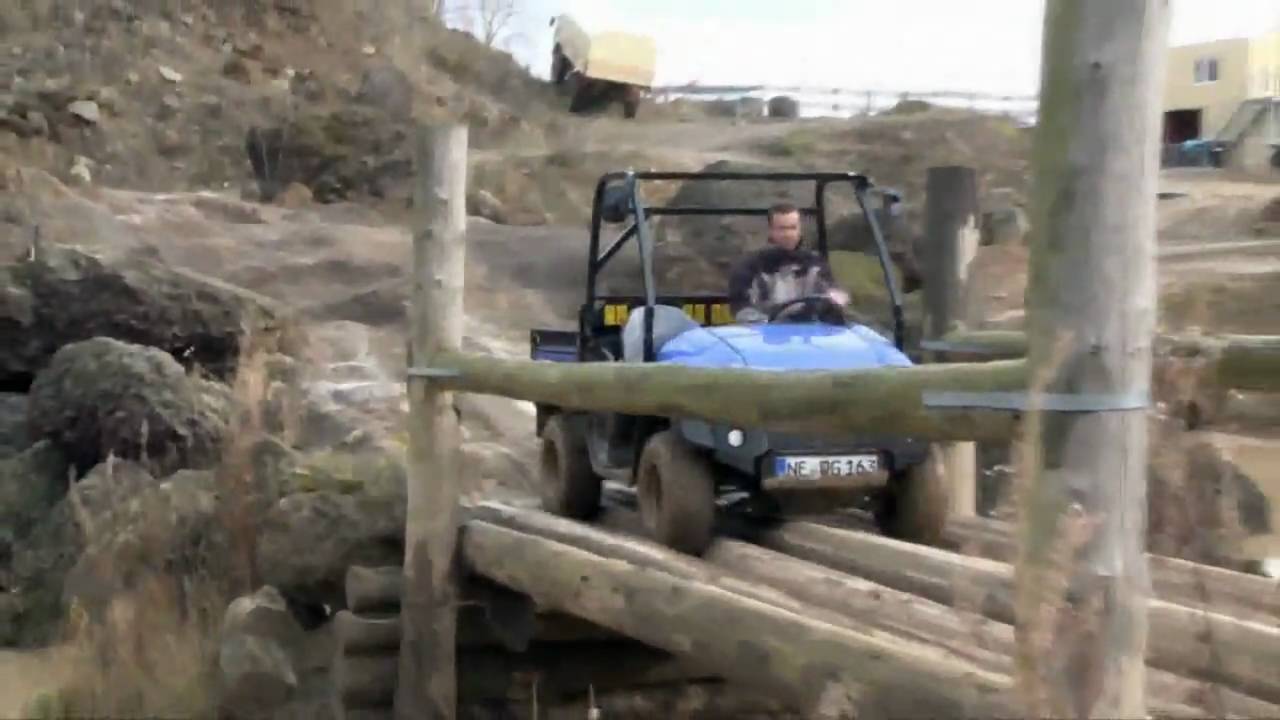 ISEKI Groundhog 4x4 - YouTube