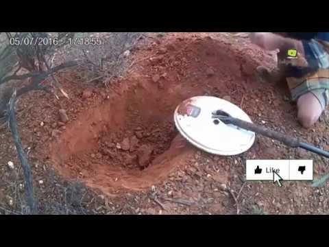 Altın Avcısı - Doğada Dedektör ile Altın bulanlar - Gold Hunters