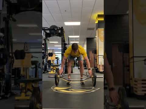 Banded Trap Bar Deadlift - YouTube