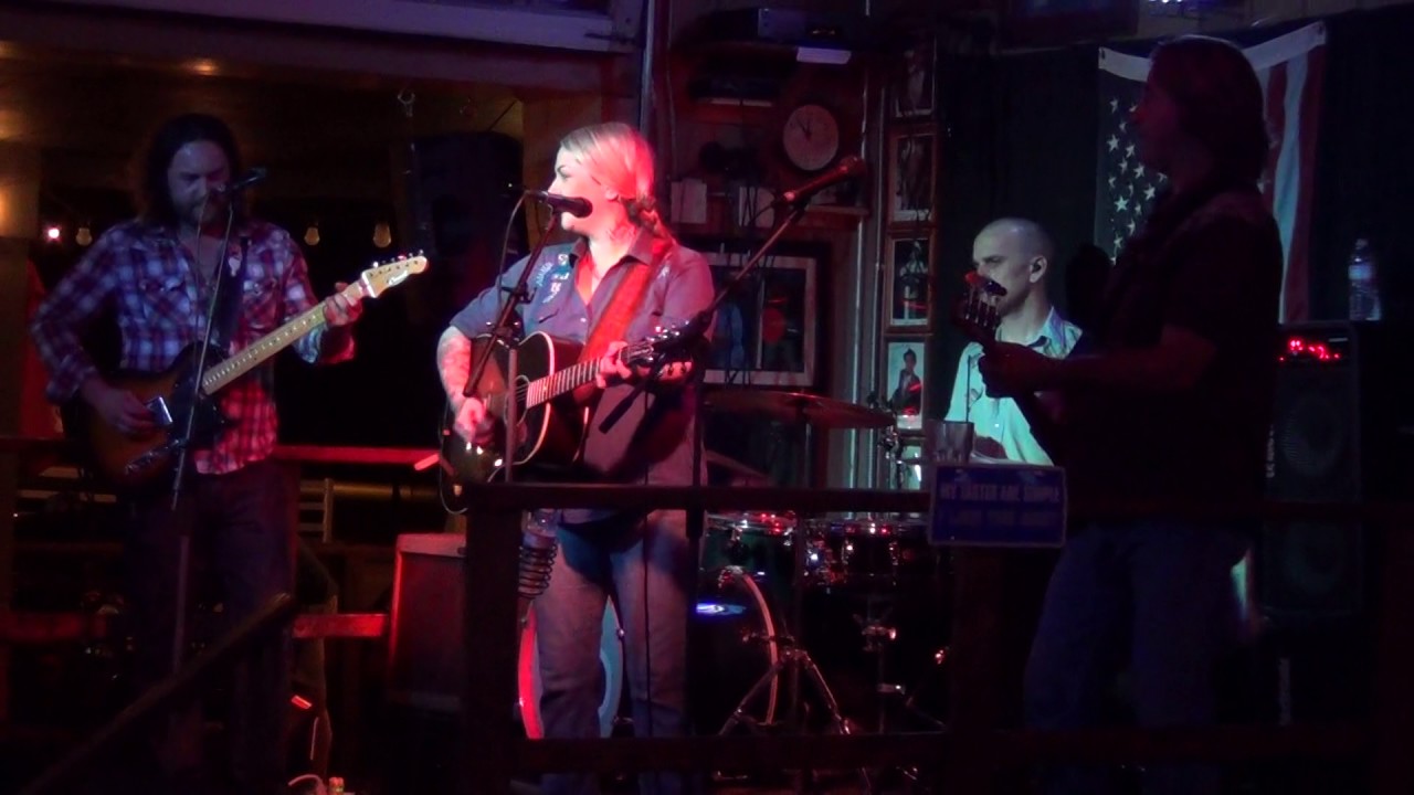 Sarah Gayle Meech - Heart of Glass @ The Nashville Palace - YouTube