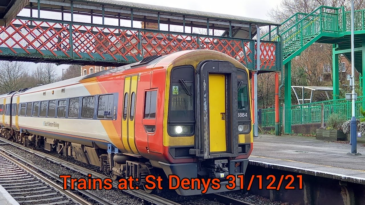 Trains at St Denys 31/12/21 - YouTube