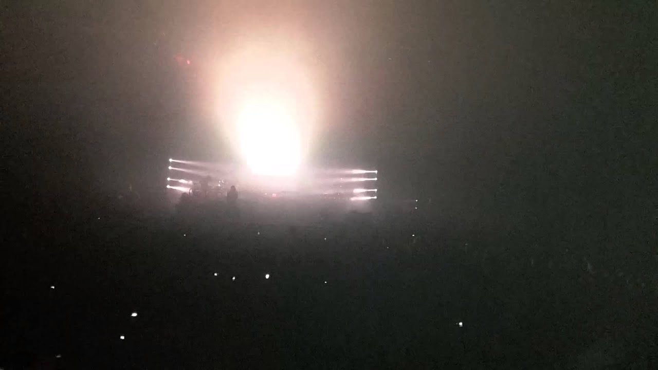 PRODIGY LIVE LILLE AVRIL 2015 WILD FRONTIER - YouTube