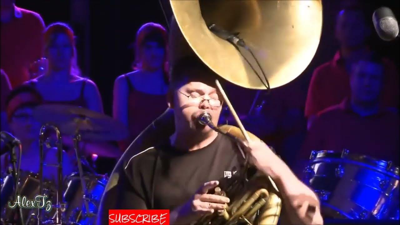 Que Perron Toca La Tuba🔥😱 - YouTube