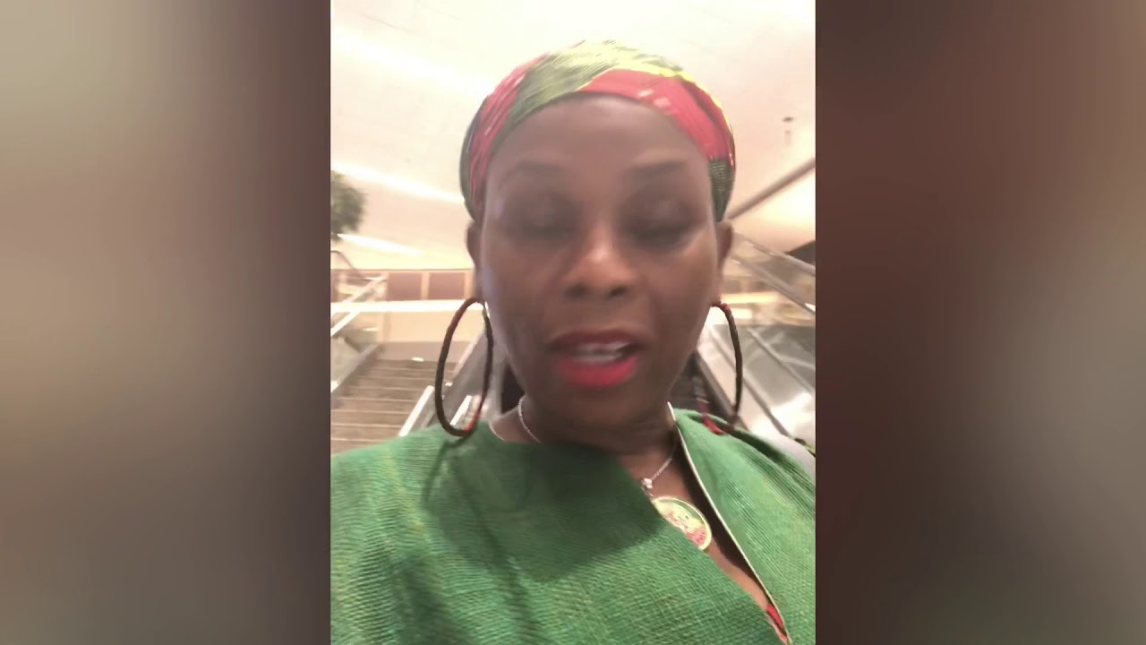 The Positivity Queen Showing Tips To Traveling - YouTube