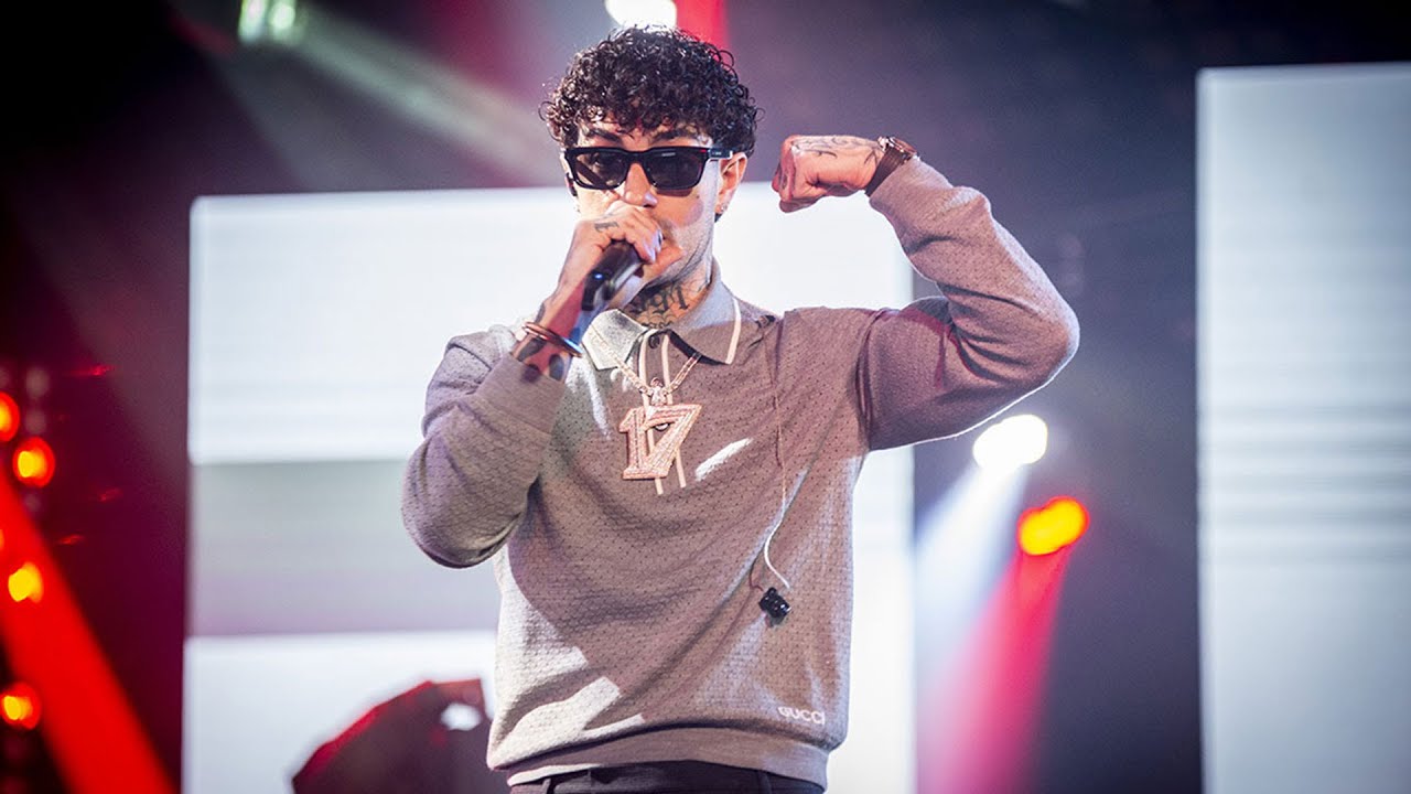 Tony Effe - Boss 😎🔥 (Radio Italia Live 7/03/2025) #tony #perte #fyp # ...