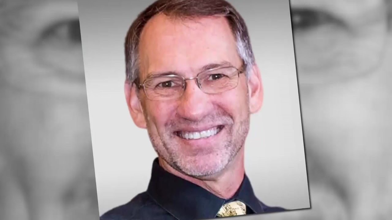 Elementary school teacher facing child porn charges - YouTube