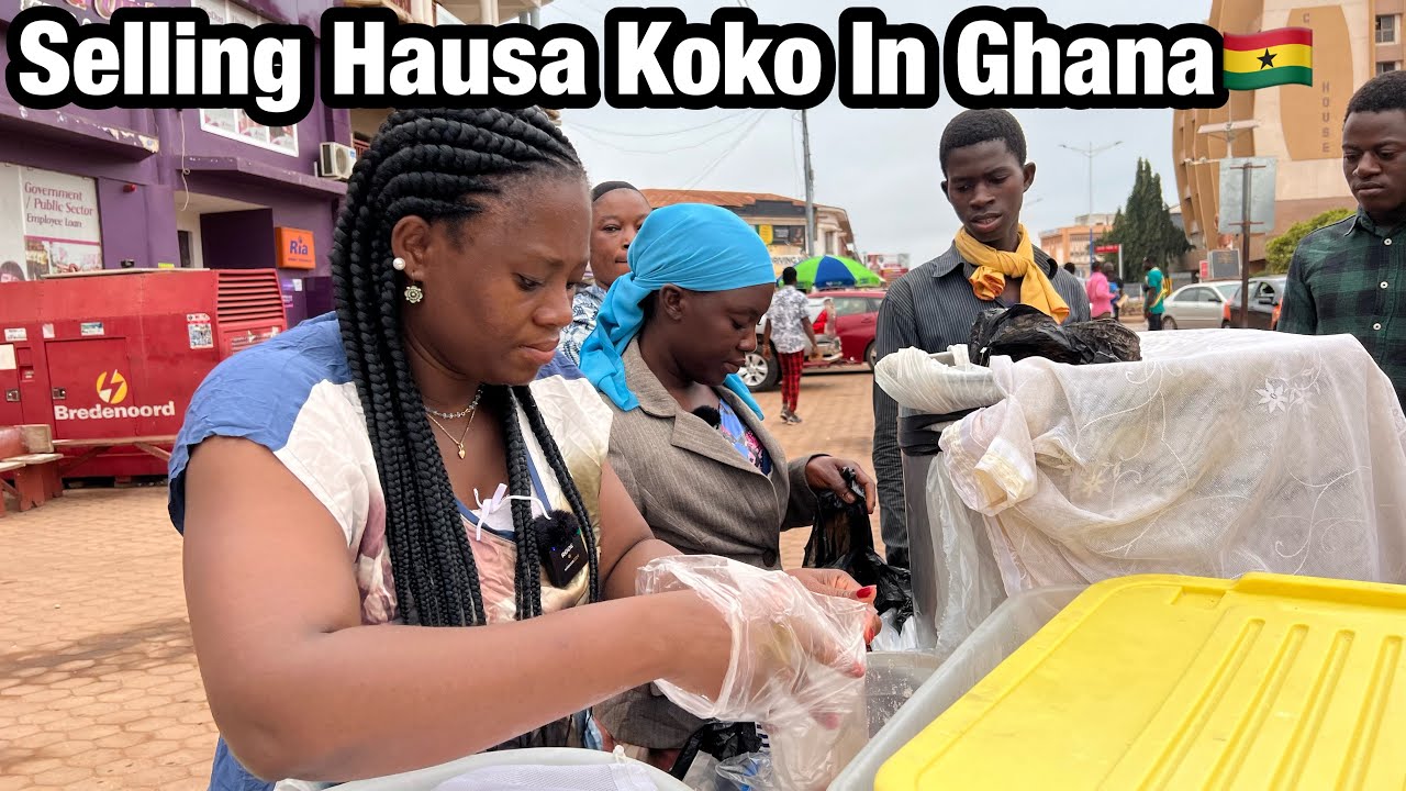 Selling Hausa Koko For a Living In Ghana🇬🇭 - YouTube
