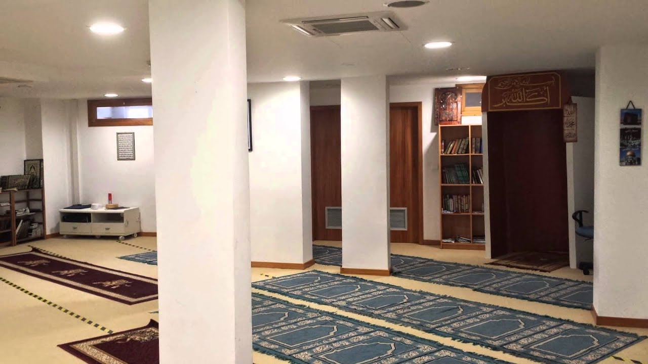 Madeira Mosque May 2014 - YouTube