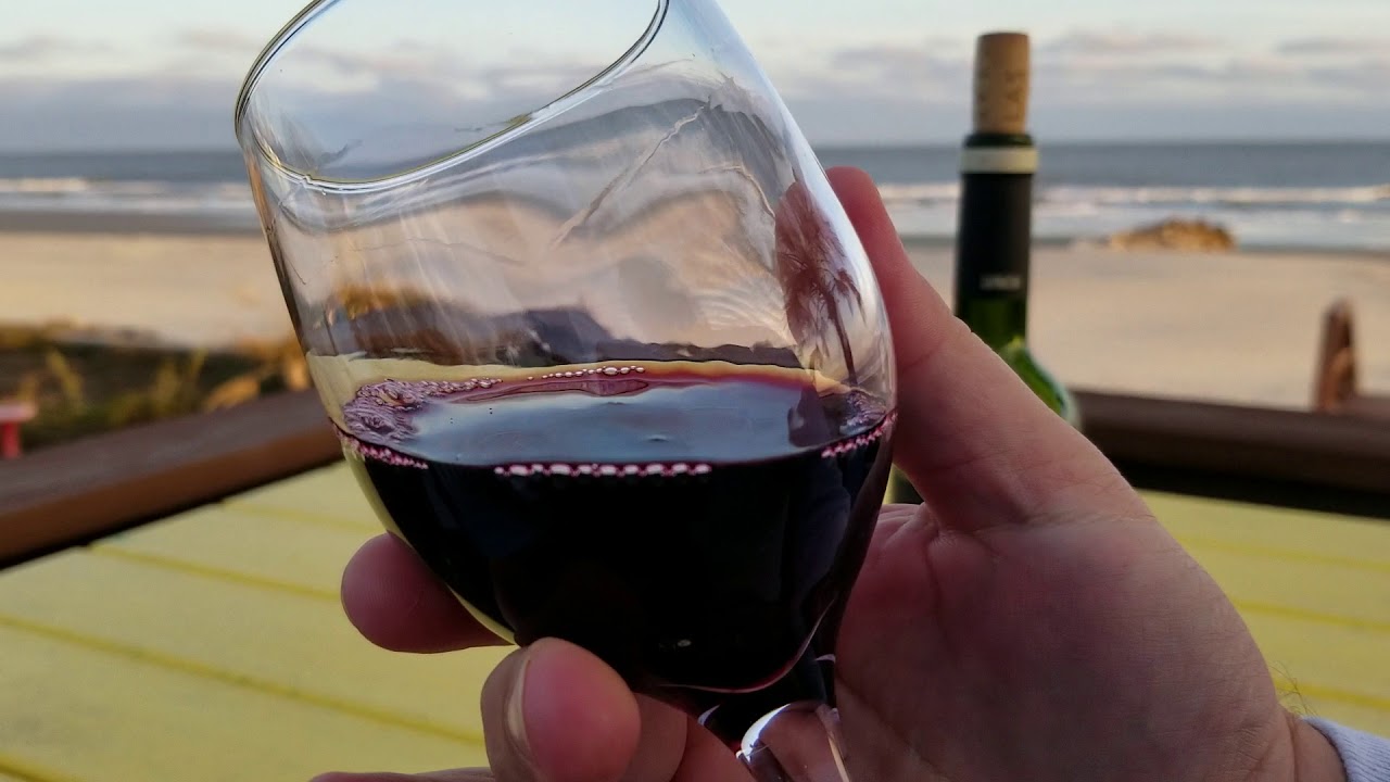 Las Rocas Garnacha Spanish Wine - YouTube