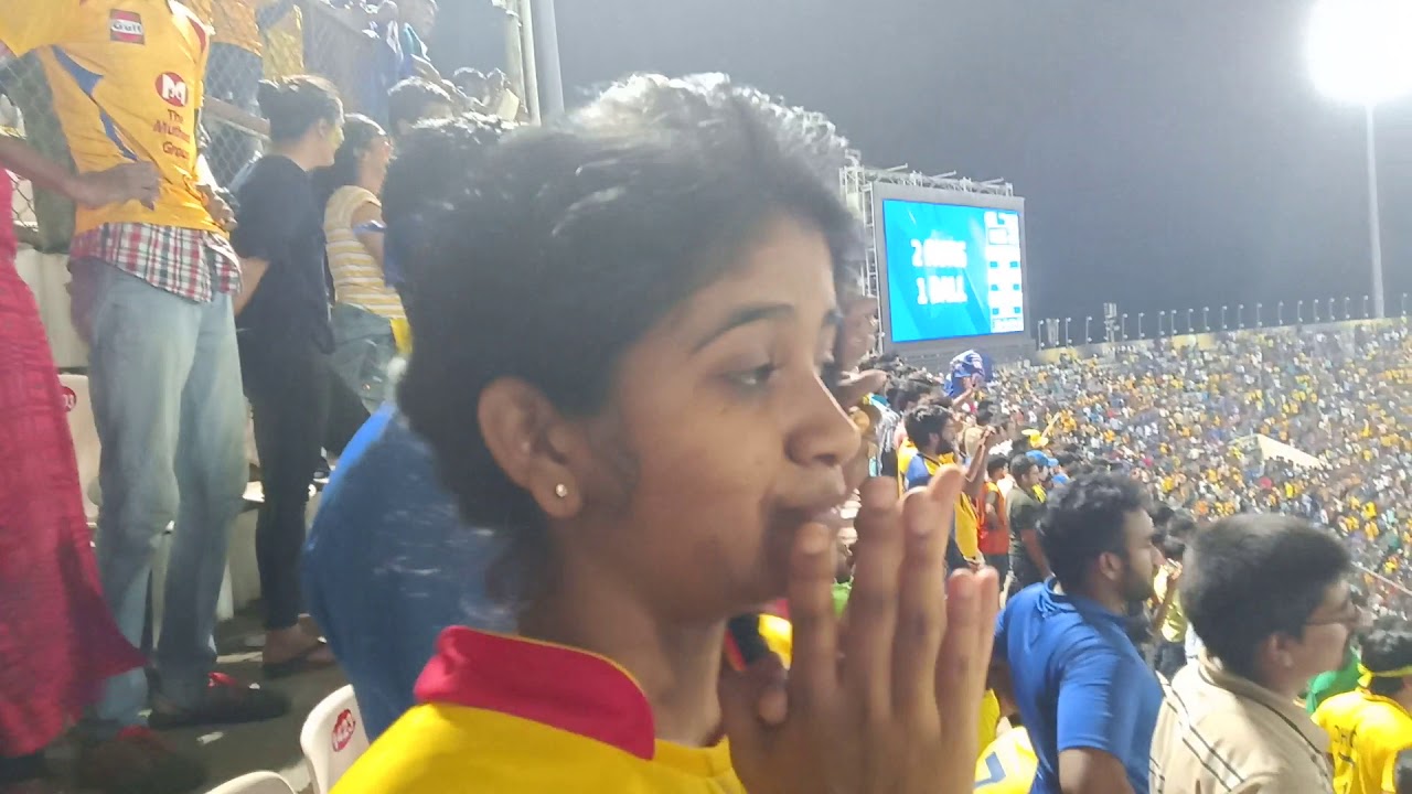 Ipl final 2019 last ball audience response in stadium CSK Vs MI - YouTube