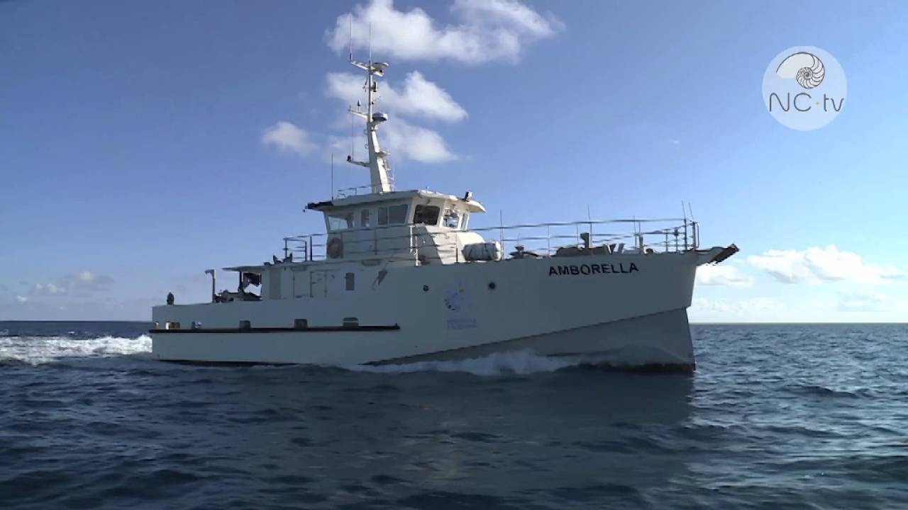 [NCTV] Entre Terre et Mer - La vie à bord de l'Amborella - YouTube