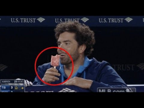 MLB Players Eating During The Game (HD) - YouTube