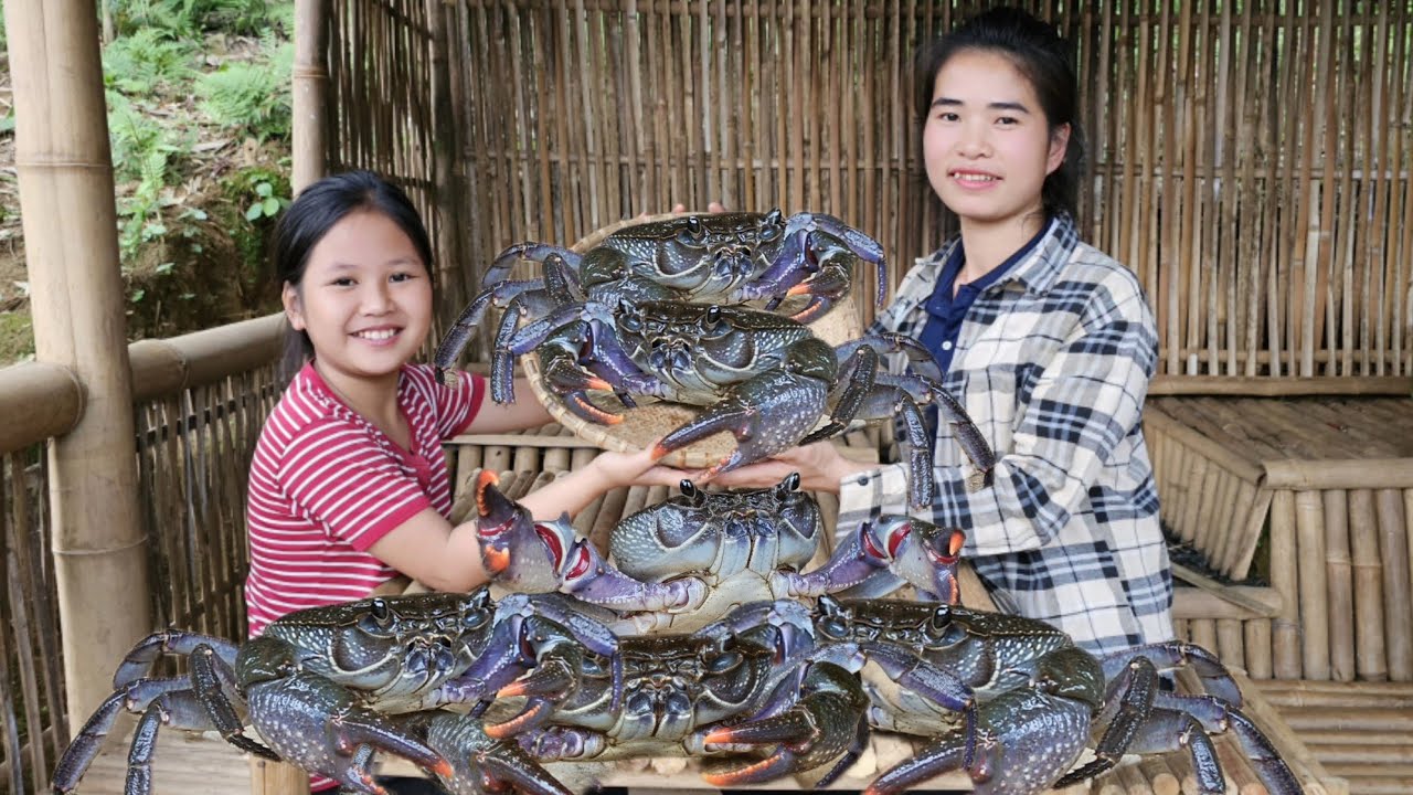 Catching Wild Crabs And Cooking Salt-Roasted Crabs, A Great Gift From ...