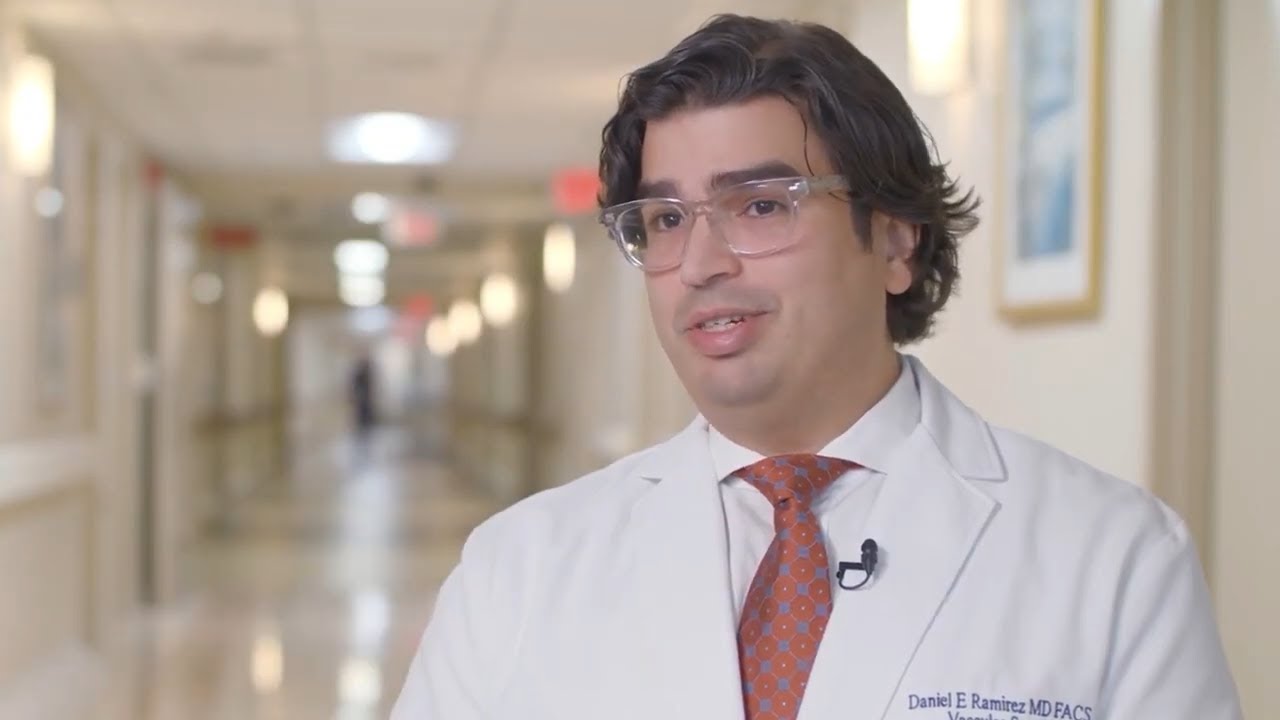 Dr. Daniel Ramirez discusses treatment for deep vein thrombosis - YouTube