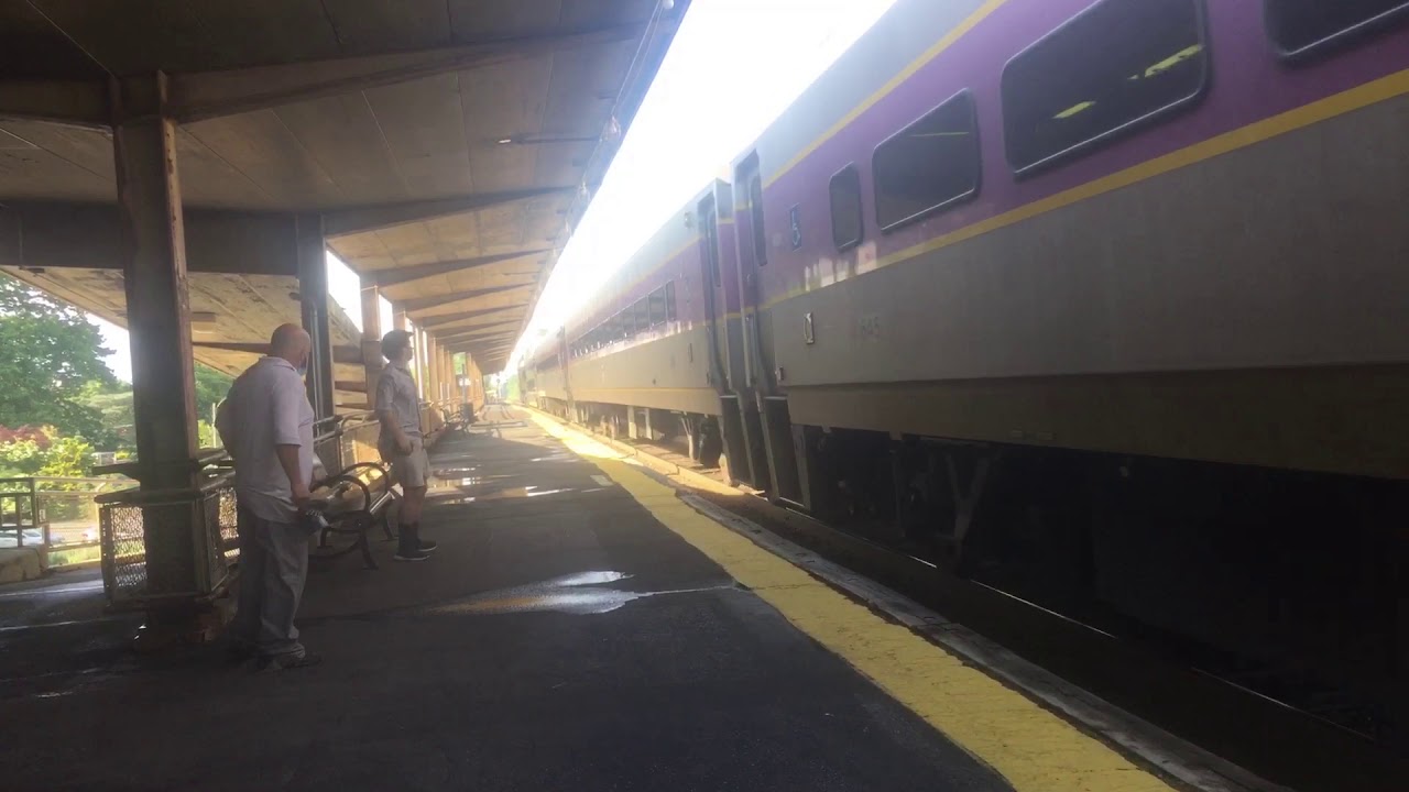 INBOUND TRAIN RAILFANNING WITH COOL TRAIN! - YouTube
