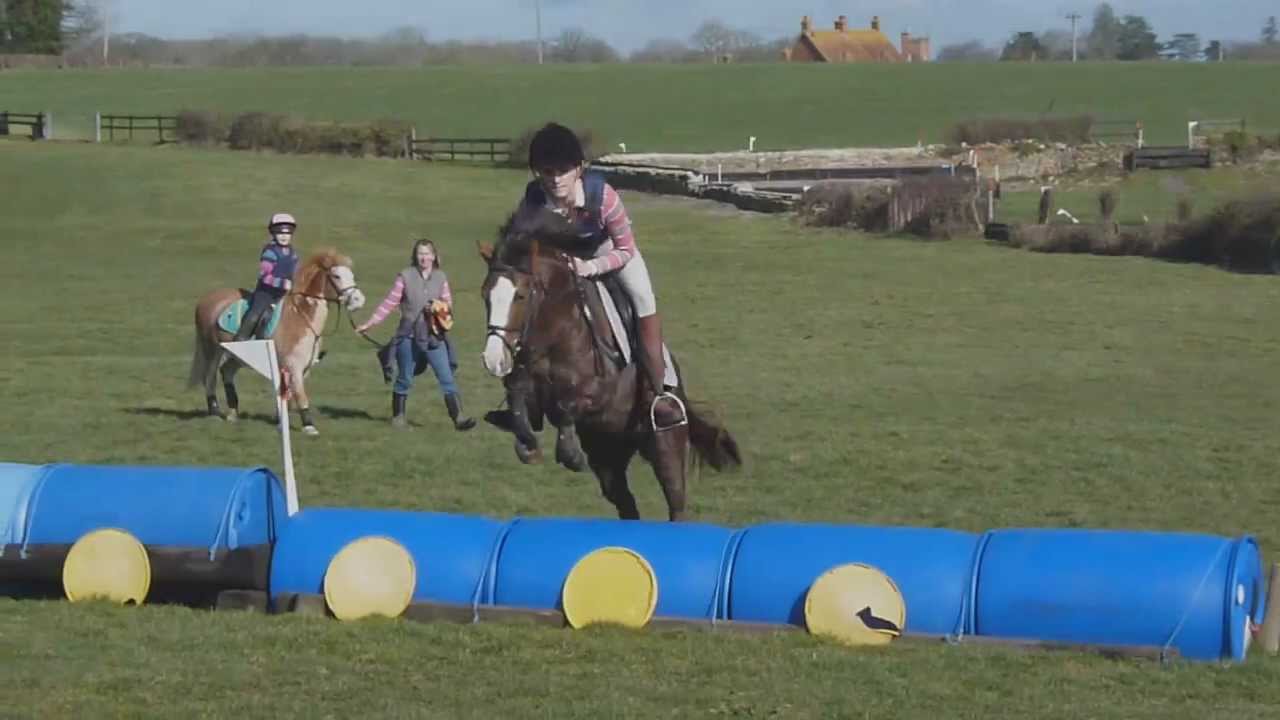 XC Training at Toomer Farm - YouTube